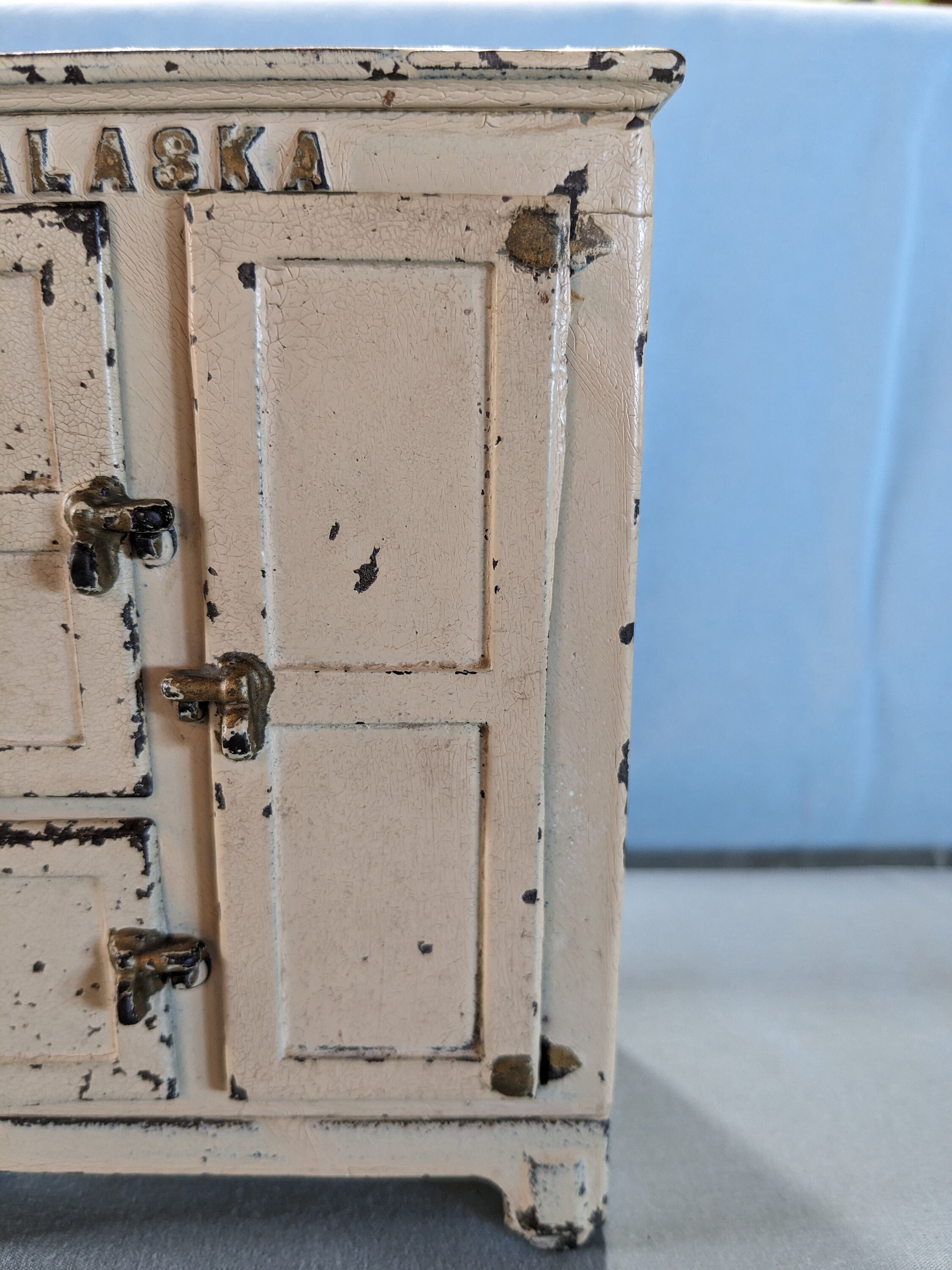 Hubley Alaska Ice Box Cast Iron Miniature 1920s Miniature Includes Rare ...