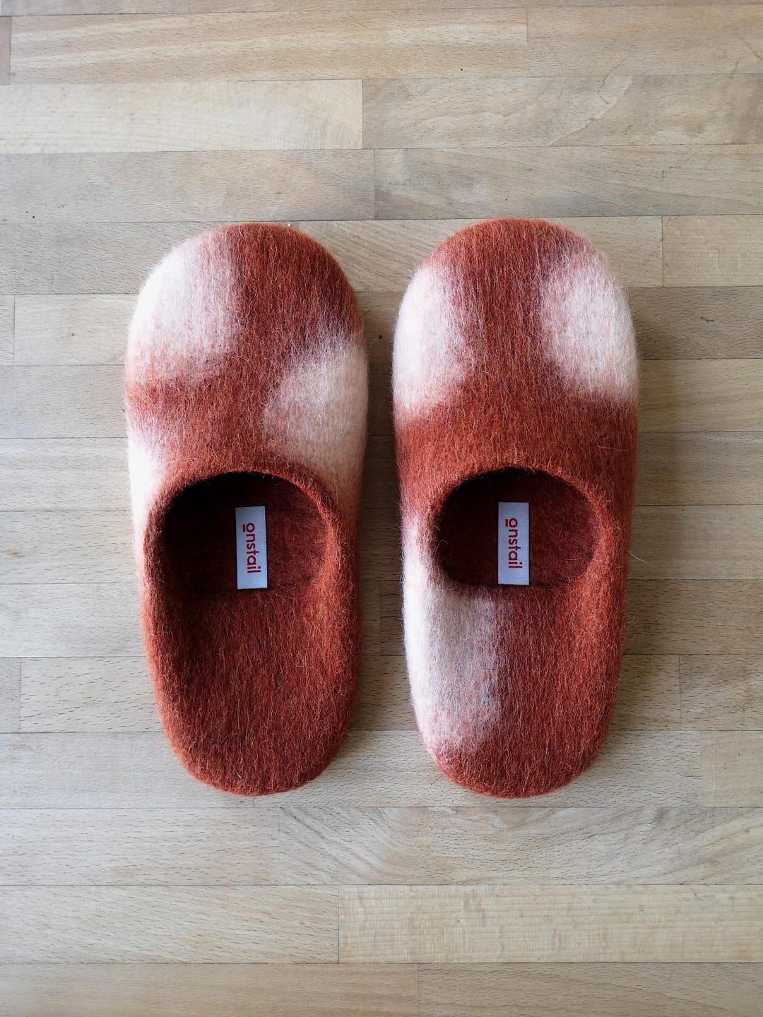 Felted Wool Moo Red Slippers: Handmade Unisex Slip-ons - Etsy Canada