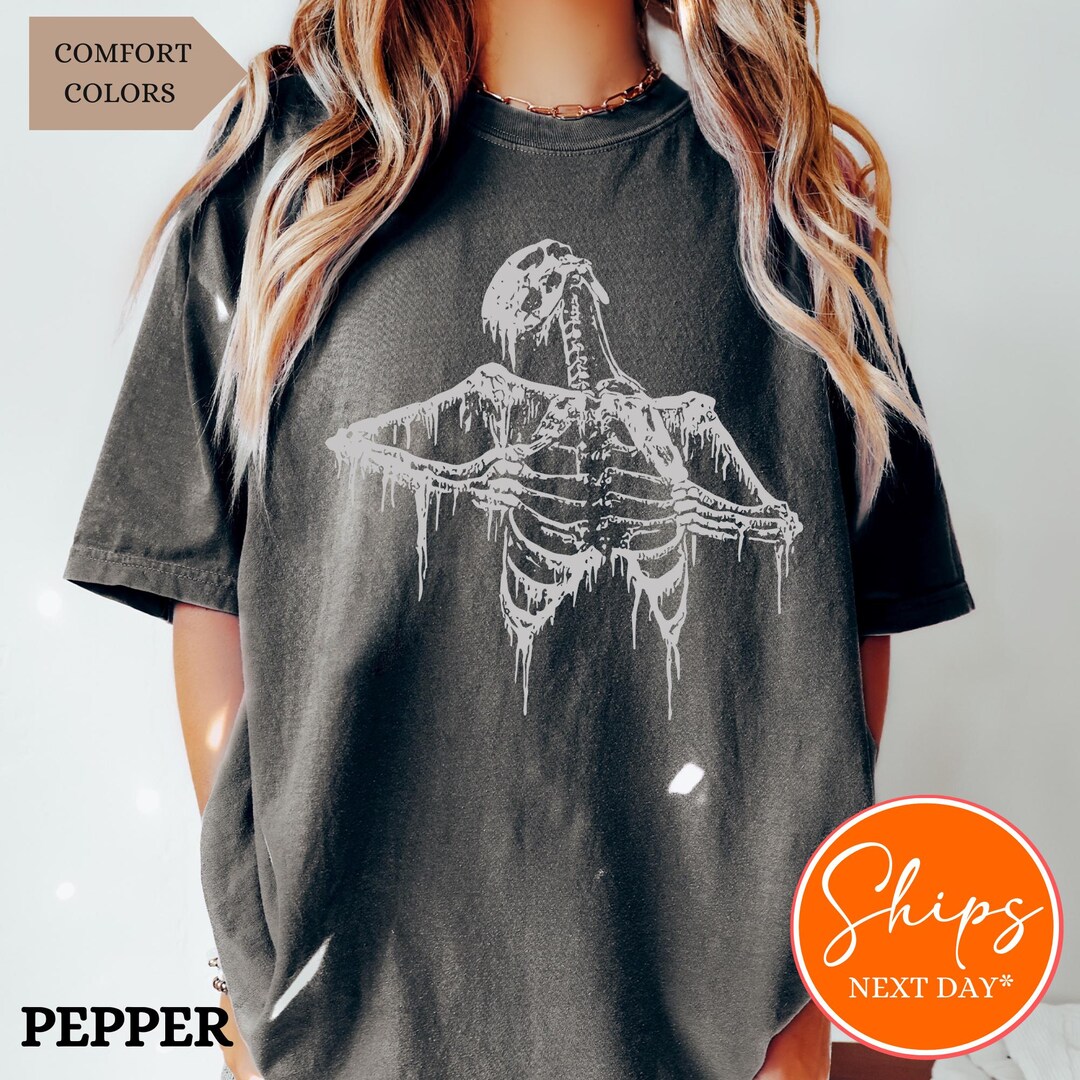 Vintage Skeleton Ripping Rip Cage 90s Tee | Comfort Colors T-shirt ...