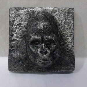 Art Tile, Gorilla, Bas Relief, 4 X 4 Hydrostone - Etsy