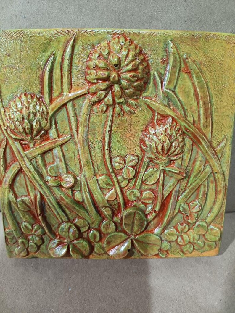 Clover Art Tile Green & Orange 5x5 Wall Art Hydrostone Sculpture Bas ...