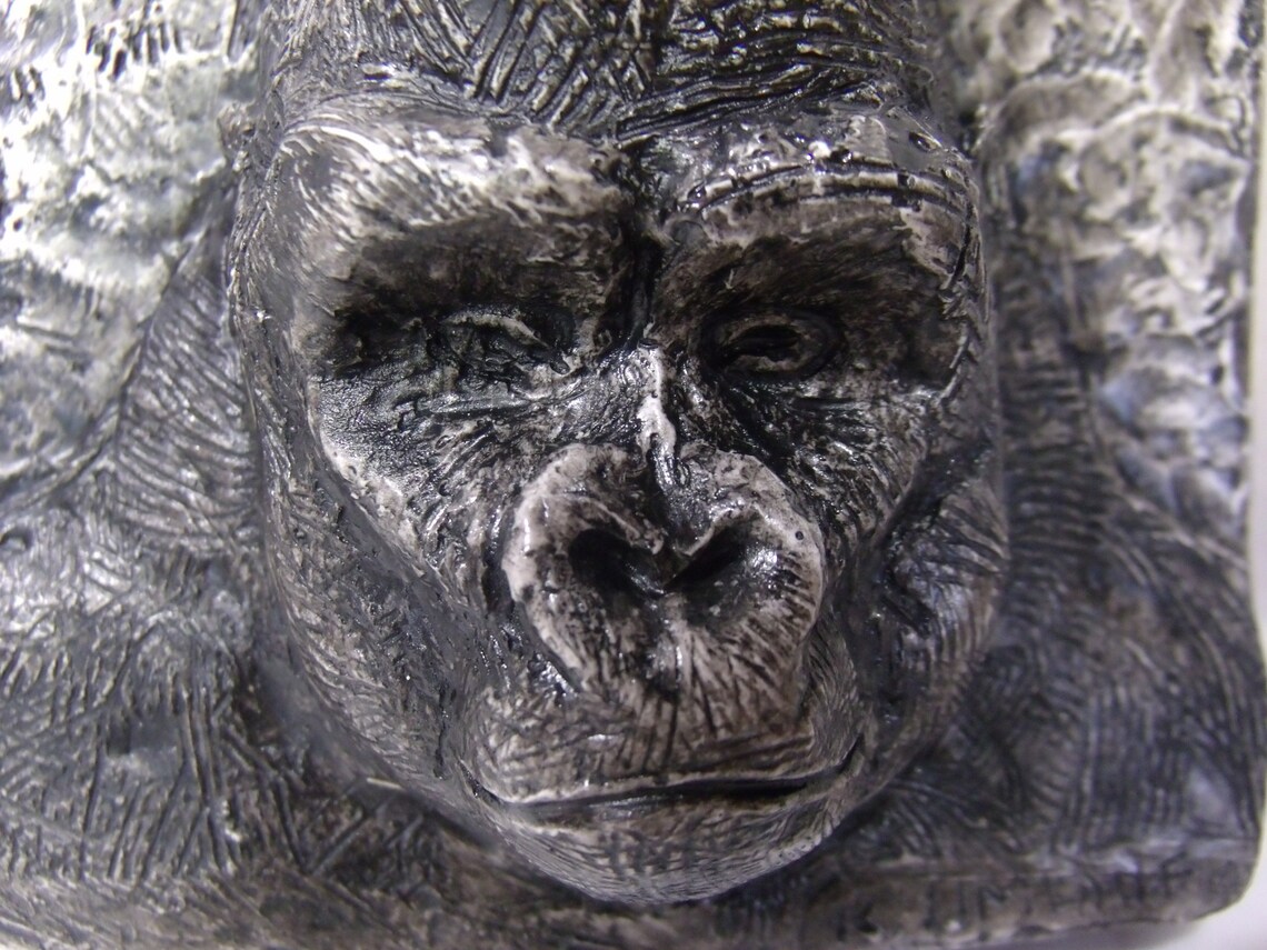 Art Tile, Gorilla, Bas Relief, 4 X 4 Hydrostone - Etsy
