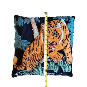 Vintage Oriental Black Velvet Hooked Wool Bengal Tiger Jungle Safari ...