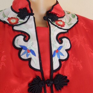Silk Chinese Robe, Embroidered, VINTAGE. Geisha Costume - Etsy