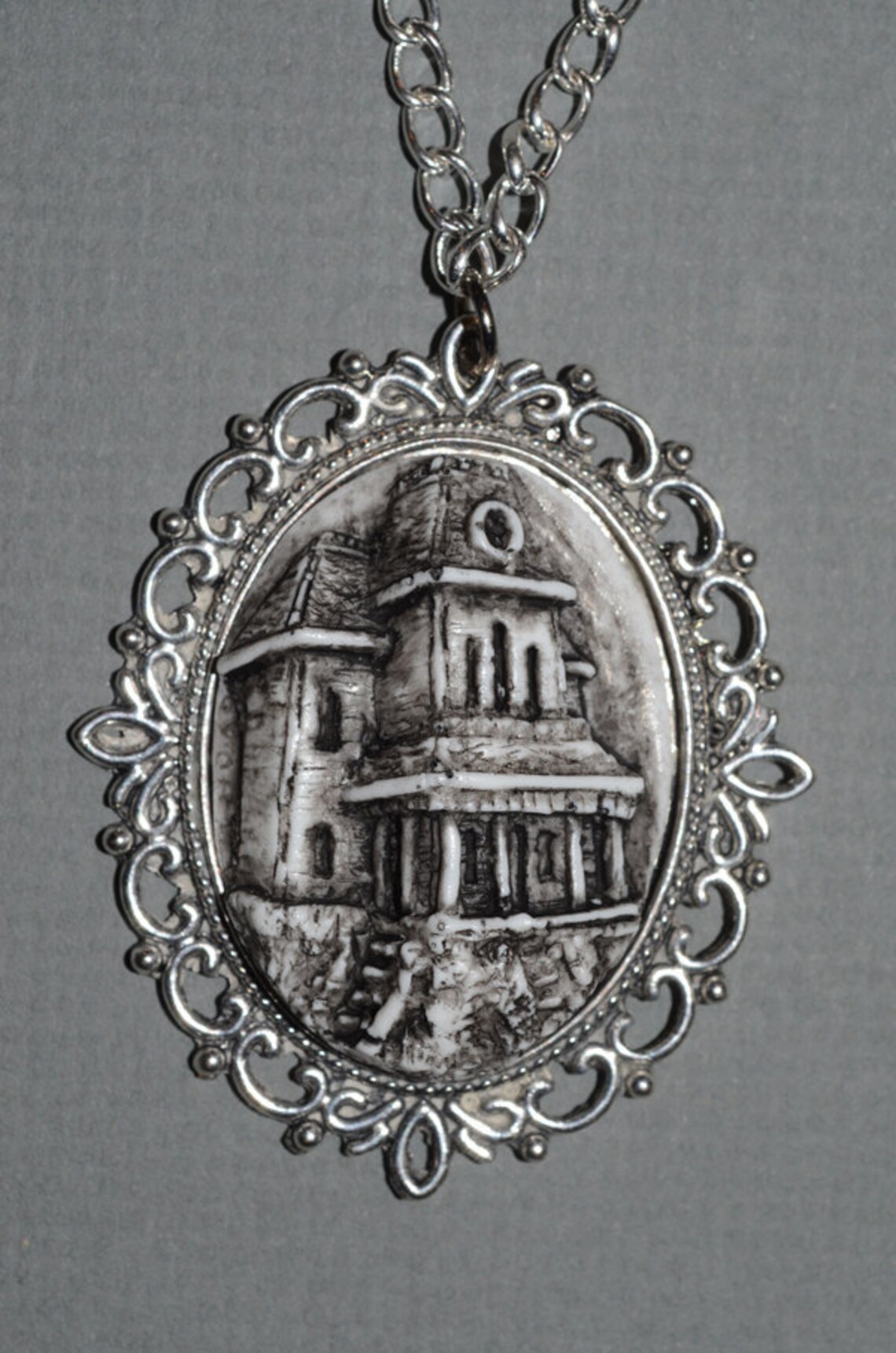 Horror Necklace - Halloween Jewelry - Necklace- Cameo - Psycho House ...