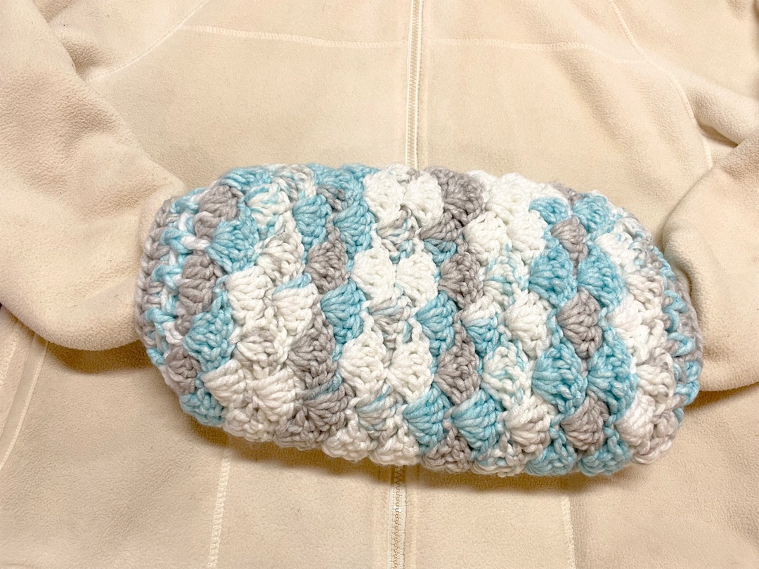 Hand Muff Warmer in Blue, Gray and White, Old Fashioned Hand Muff ...