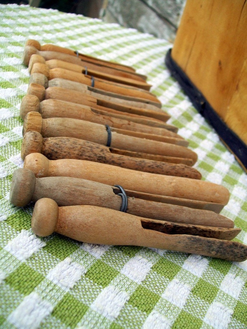 Antique Primitive Clothes Pins 1 Dozen Farmhouse - Etsy