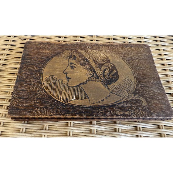 Antique 1910s Flemish Art Pyrography Box Art Nouveau … - Gem