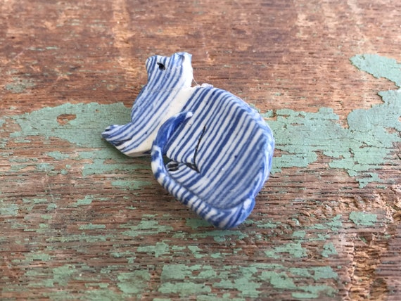 Vintage Blue stripe pottery Cat Kitty Brooch Pin - Gem
