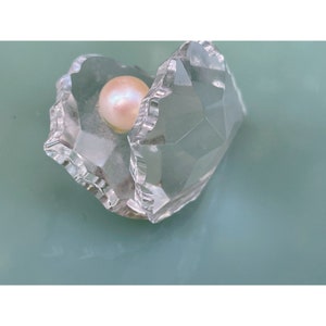 Vintage Miniature Crystal Glass Clam Shell With Pearl - Etsy