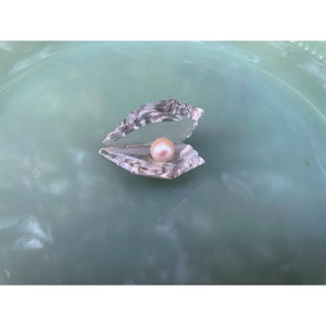 Vintage Miniature Crystal Glass Clam Shell With Pearl - Etsy