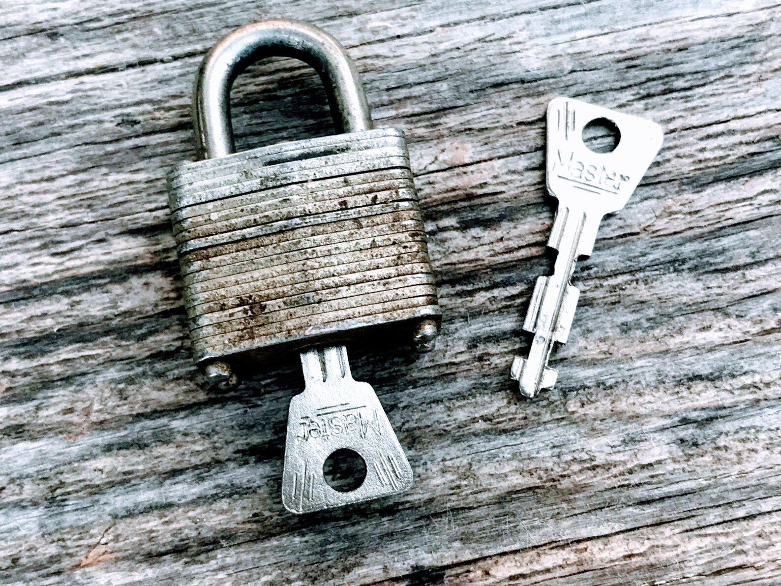 Vintage Master Lock Pad Lock 2 Keys - Etsy