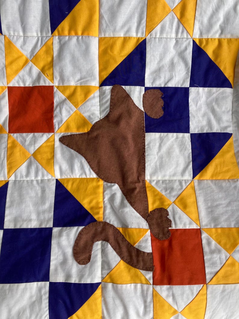 Peeking Cats Cottage Quilt Pattern: Beginner Friendly, 3 Sizes (PDF ...