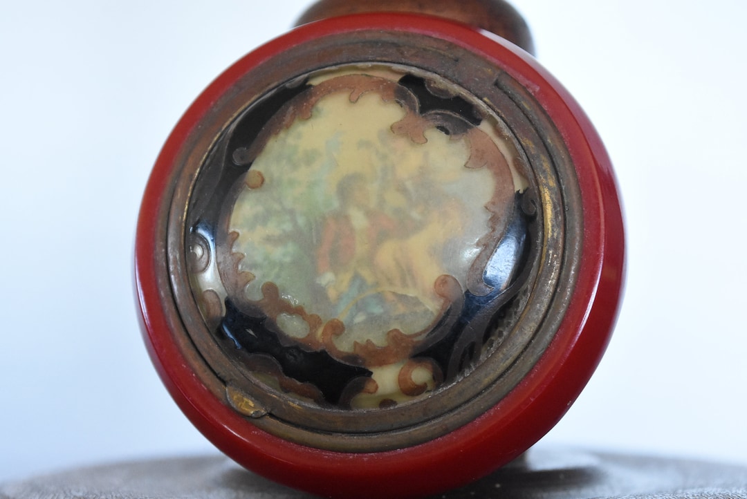 Antique Cherry Red Bakelite Powder Compact ~ Courting Couple Design ...