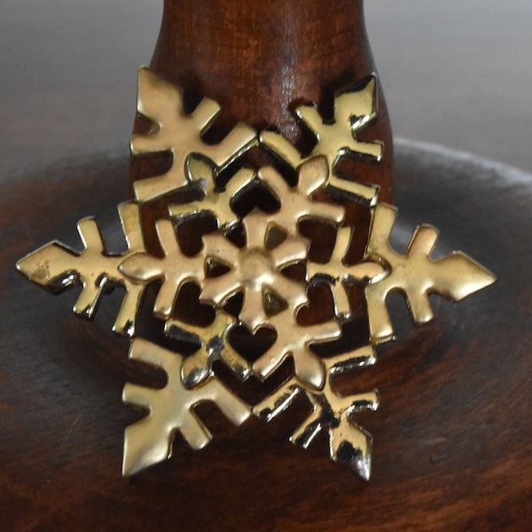 Snowflake Brooch Pin - Etsy