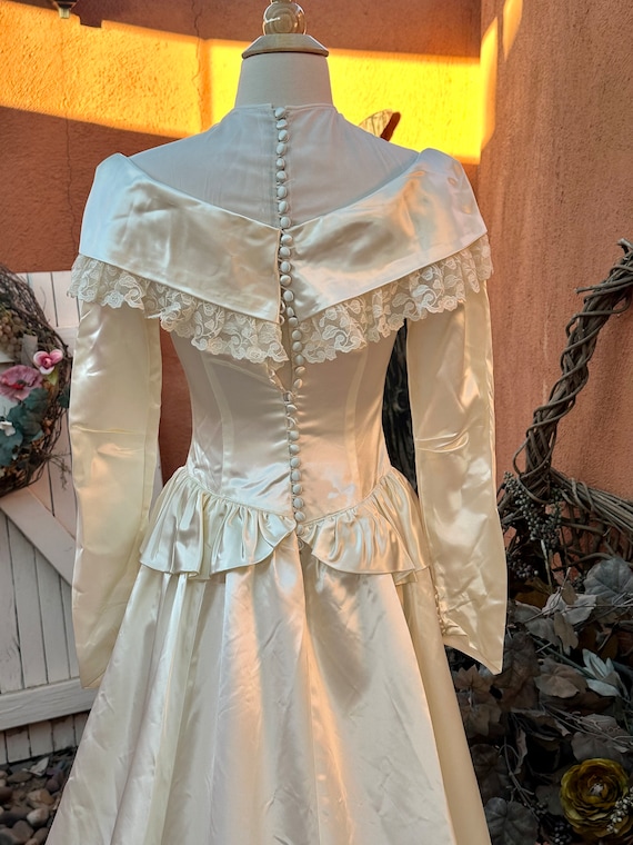 1930s Ivory Liquid Satin Wedding Gown With Train Size… - Gem