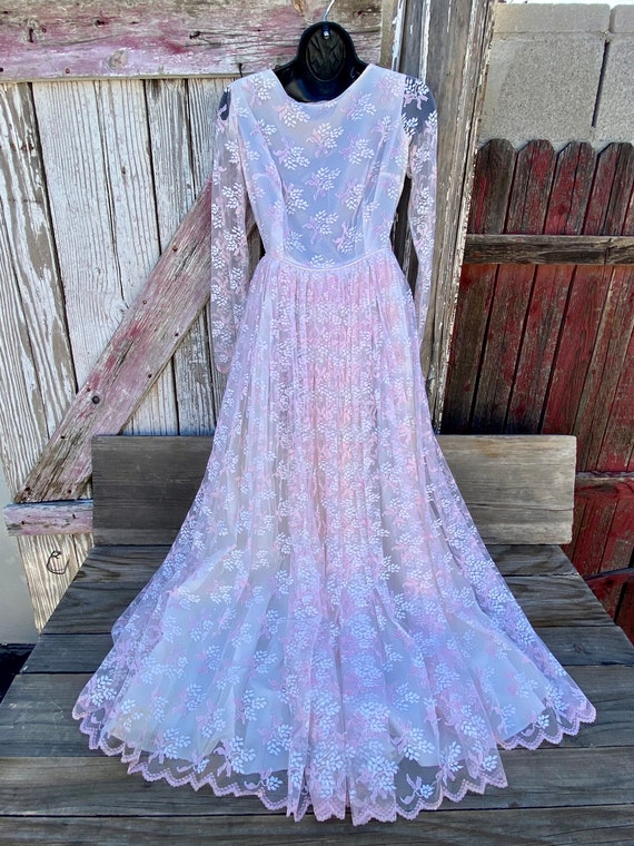 1950s Pink & White Lace Fit N Flare Full Length Gown … - Gem