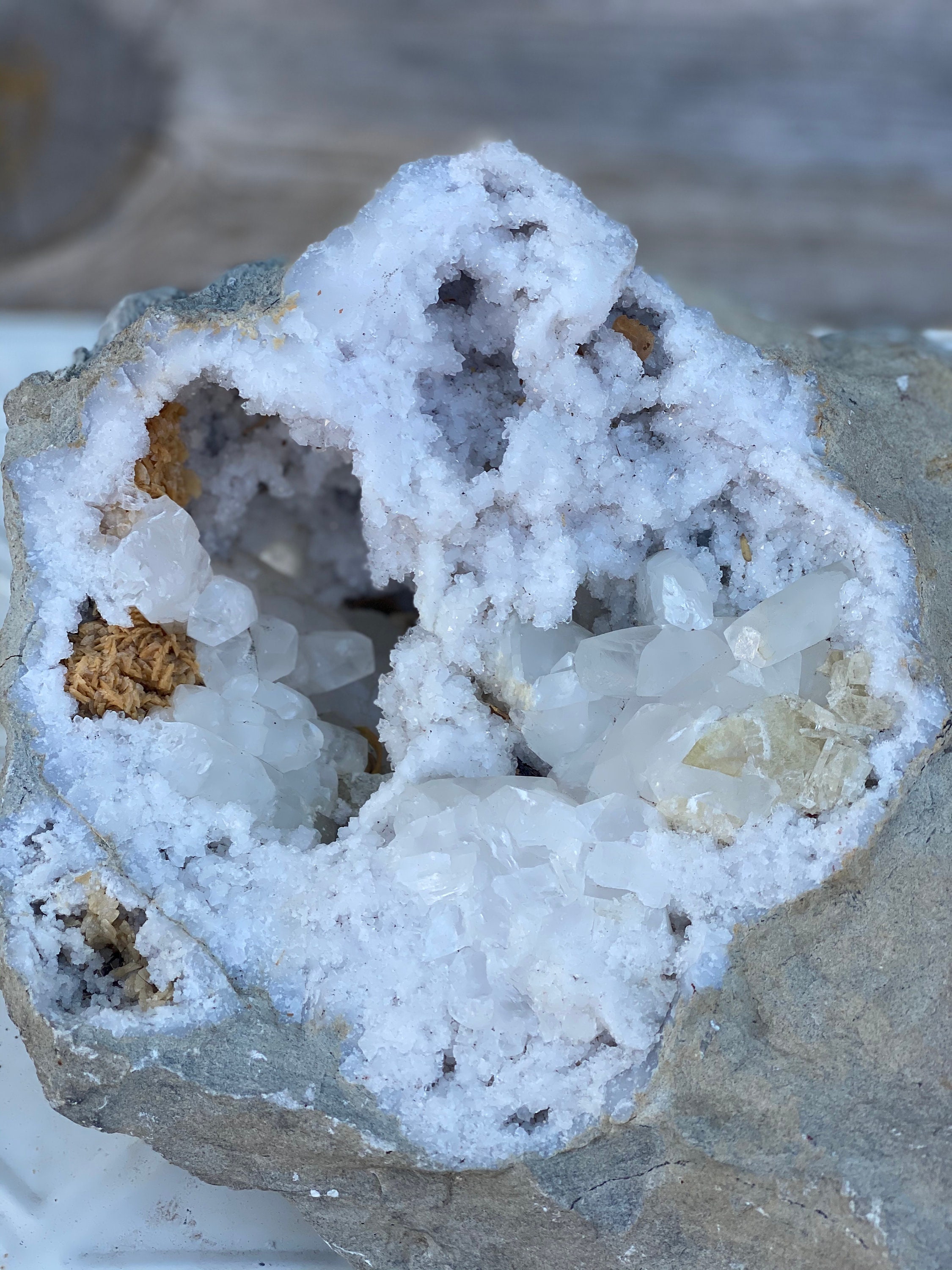 Large White Rock Quartz Crystal Geode Specimen Sculpture Rock Decor 11. ...