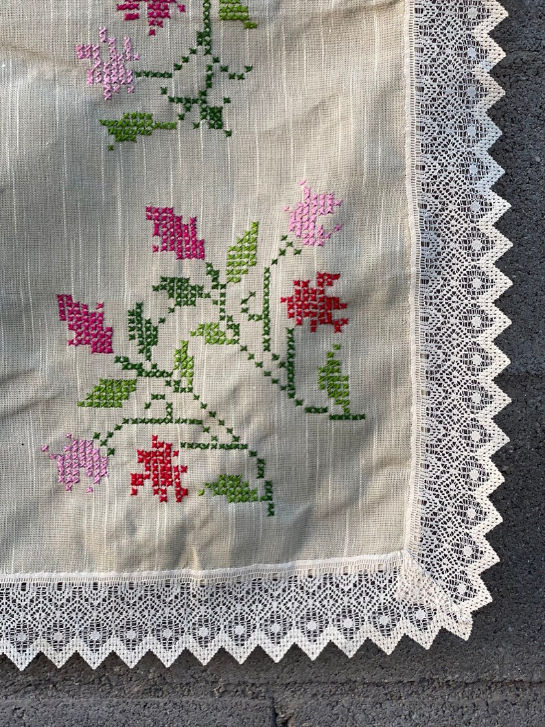 Vintage Tea Tablecloth Cream Linen Lace Trim With Hand | Etsy