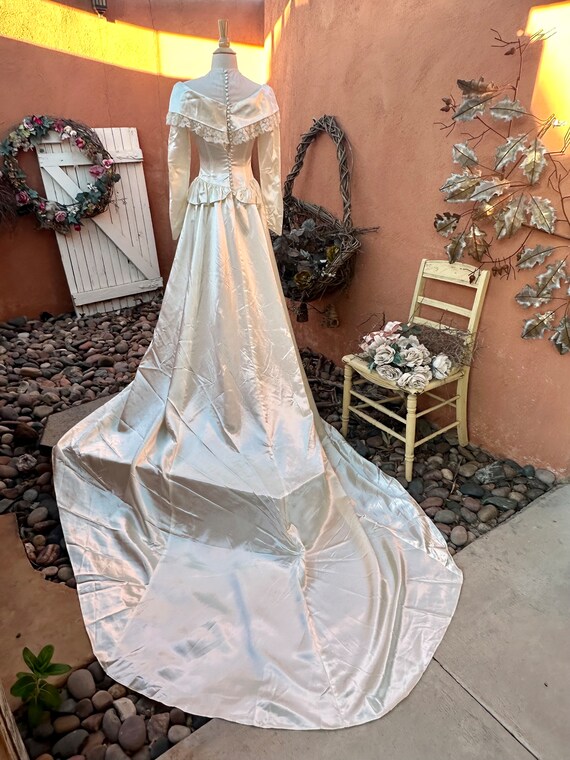 1930s Ivory Liquid Satin Wedding Gown With Train Size… - Gem