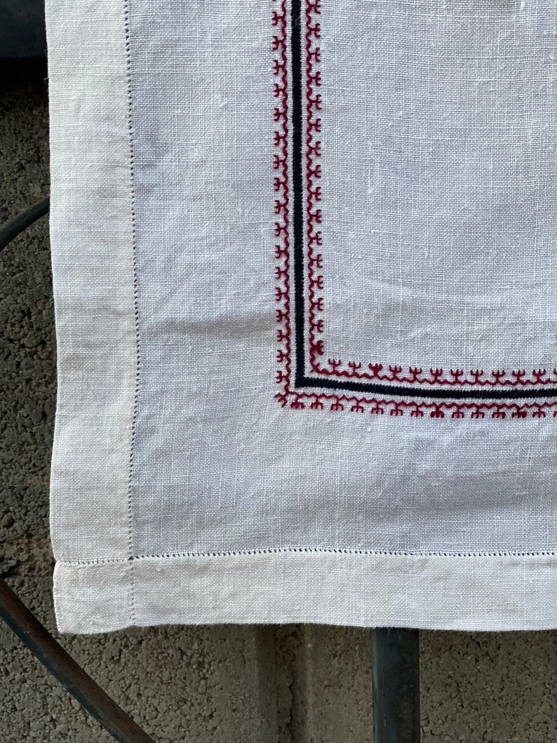 Antique Edwardian White Linen Tea Tablecloth With 7 Matching Napkins ...