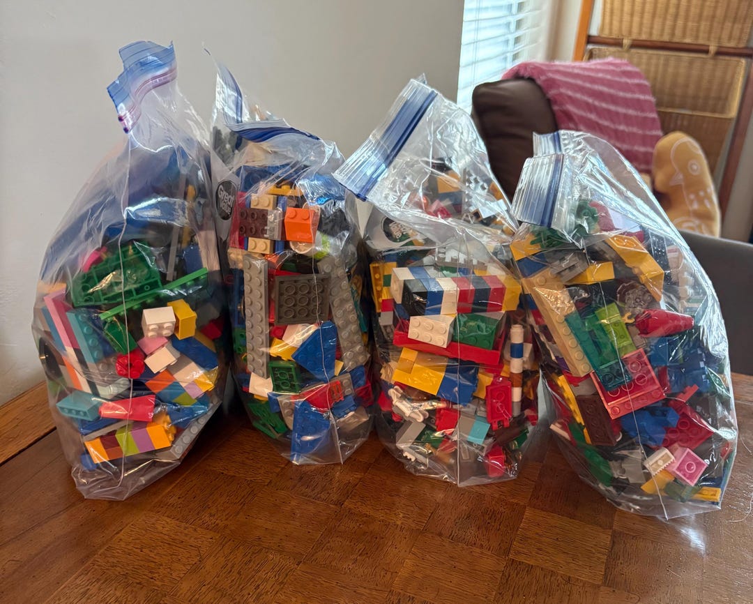 1.12 Lb Bag of Assorted Bulk Genuine Legos - Etsy