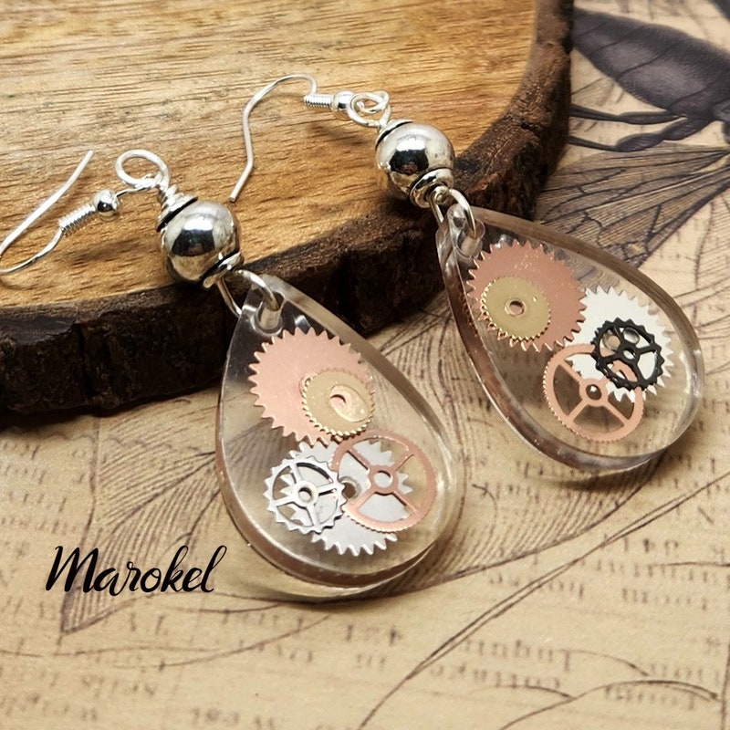 Steampunk Resin Jewelry - Etsy