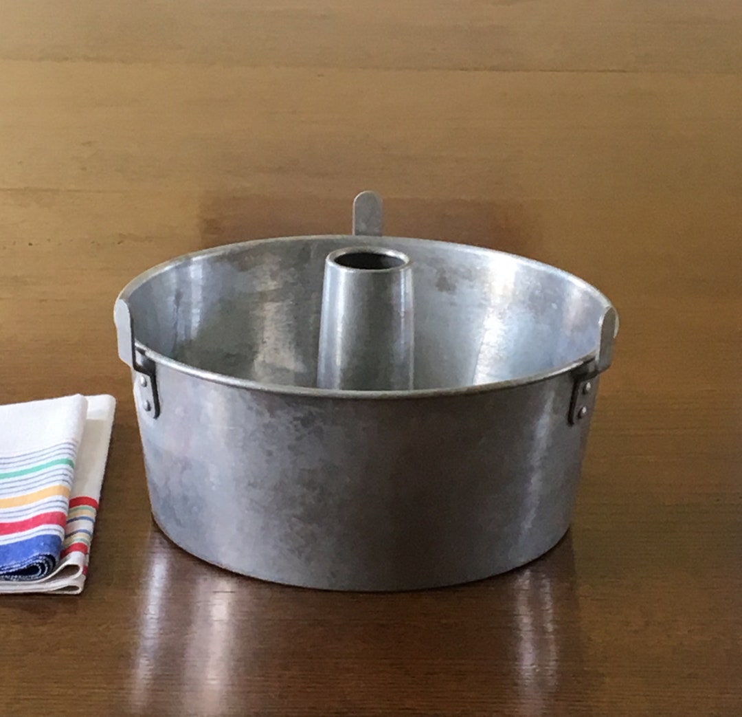 Maid of Honor Aluminum Angel Food Cake Pan - Tube Pan - Bunt Pan ...