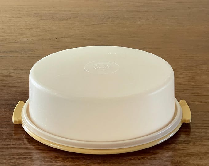 Tupperware Pie Taker Harvest Gold Base With Sheer White Dome Seal - Etsy
