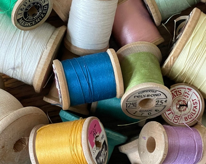 2 25 Vintage Thread Spools With and Without Thread Wooden Spools Sewing ...