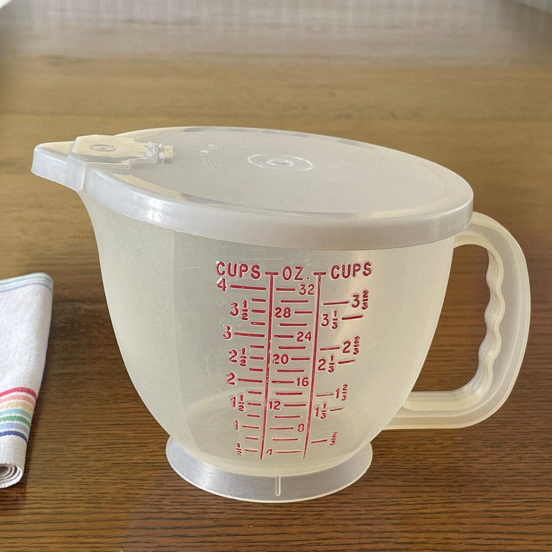 Vintage Tupperware Small Mix and Stor 1 Quart/4 Cup Capacity Batter ...