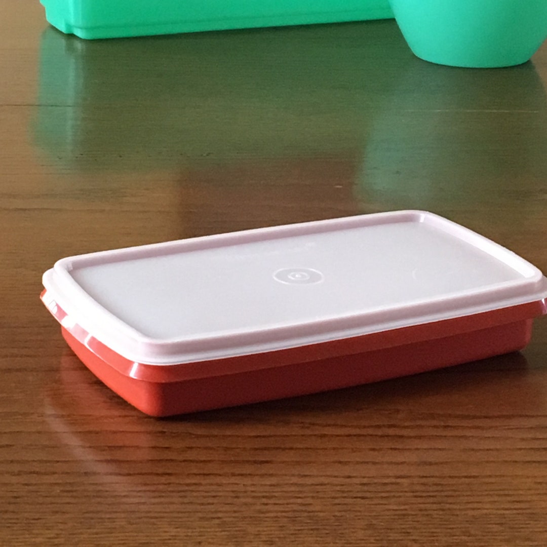 Tupperware Deli Meat and Cheese Keeper Paprika With Frosted White Seal ...