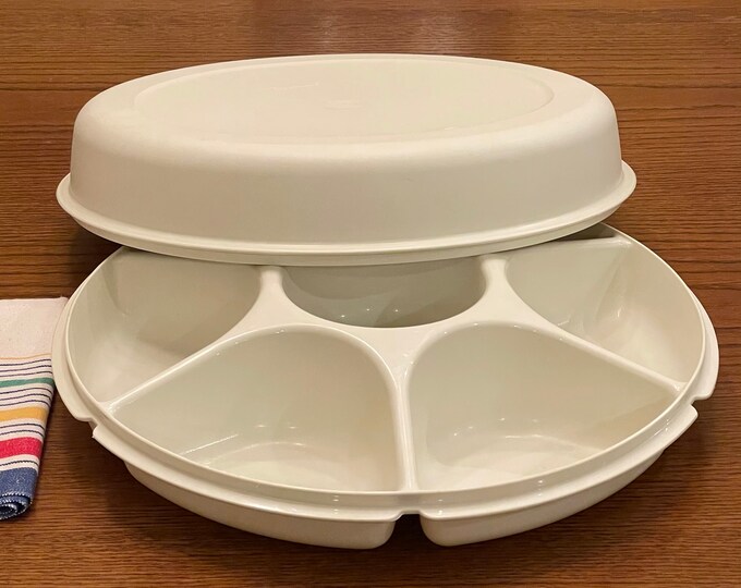 Vintage Tupperware Center Party Tray With Divided Sections Maintain ...