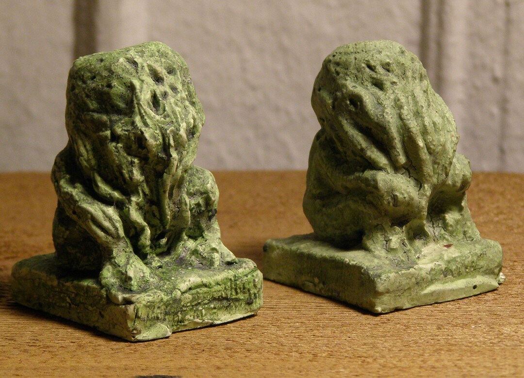 Miniature Cthulhu Figures in Magical Pairs - Etsy