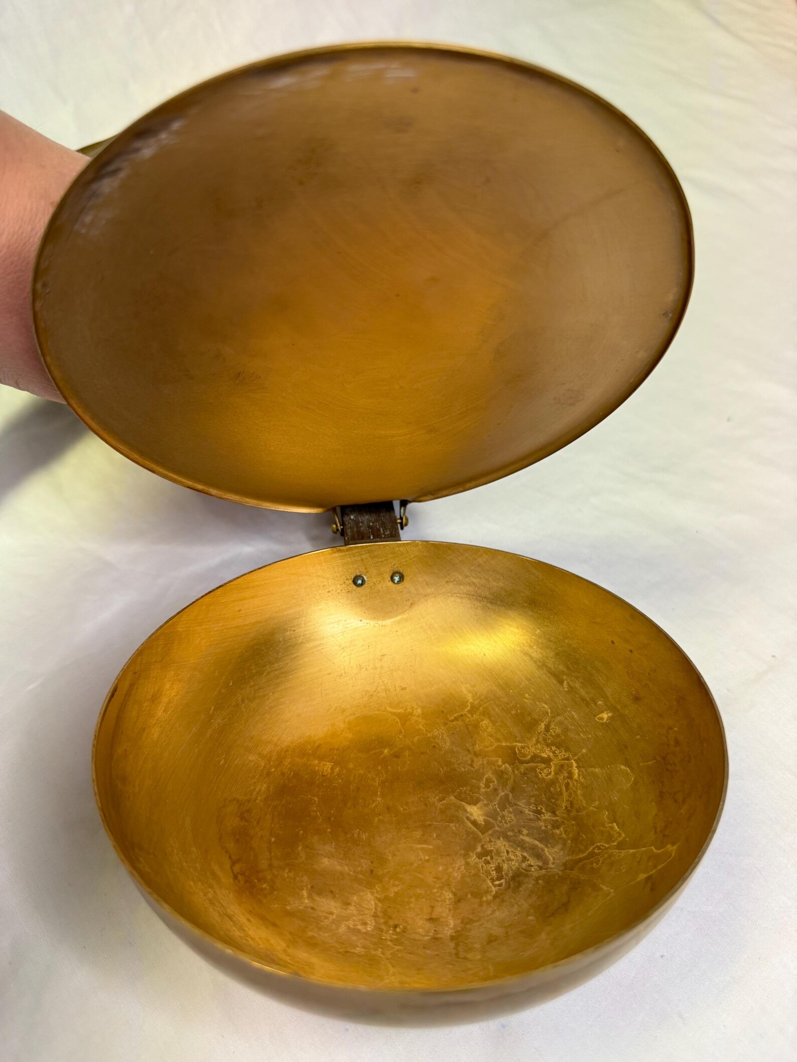 Set of 2 Vintage Brass Bed Warmers / Silent Butler Pans With Lids - Etsy