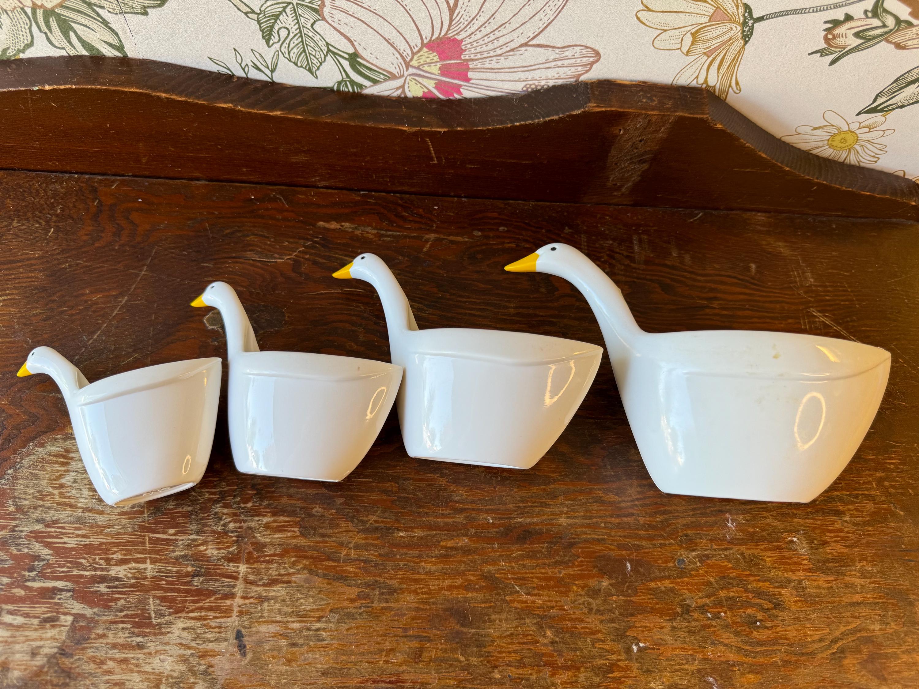 Vintage Melamine Stacking Geese Measuring Cups - Etsy