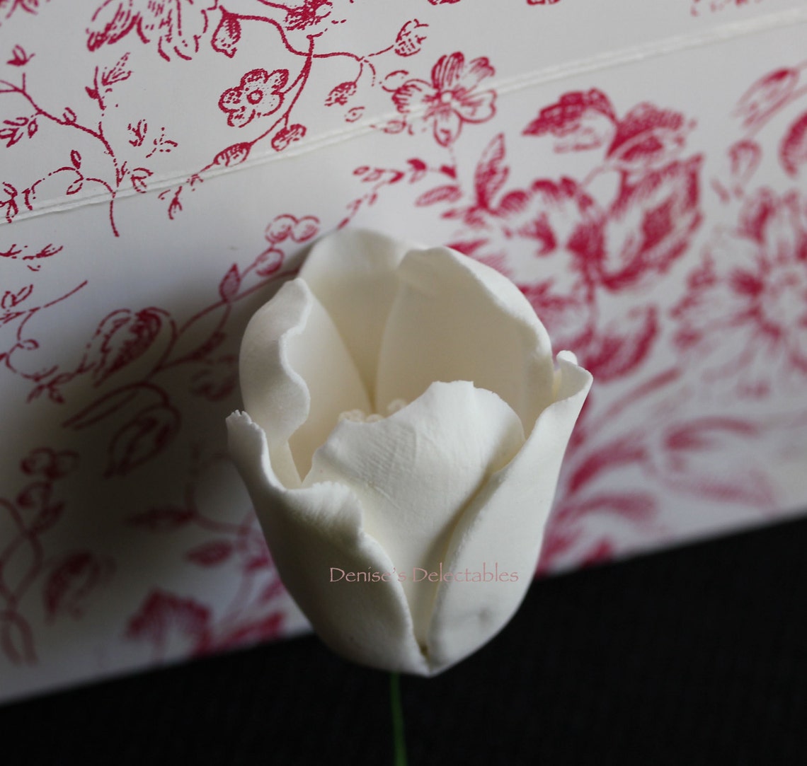 Tulip Bud Gum Paste Flower - Wedding Cake Decoration - Etsy