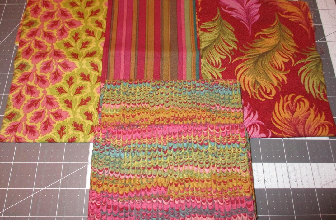 5 Pce Rowan Fabrics Fat Quarter Bundle. Ostrich Plumes, Cabana Stripes ...