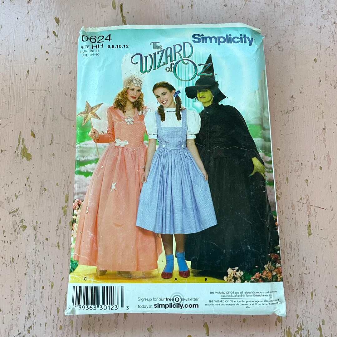 The Wizard of Oz Sewing Pattern Dorothy Wicked Witch & Glinda ...