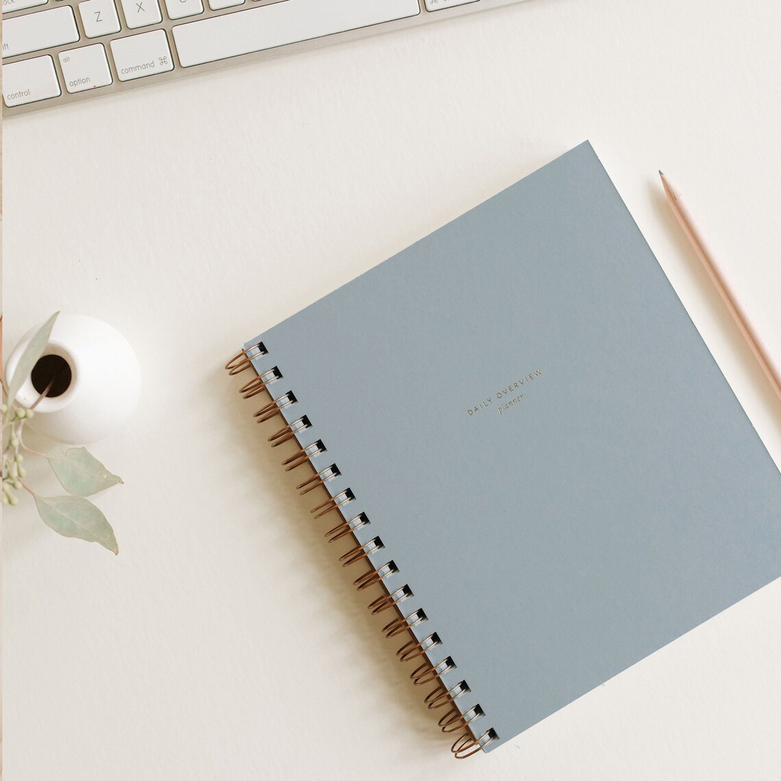 Daily Overview Planner // Daily Planner Notebook Mindful - Etsy