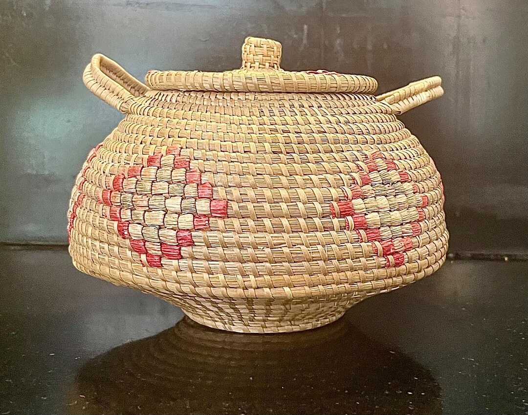 Sophisticated INDIGENOUS NATIVE AMERICAN Coiled Sweet/beach Grass ...