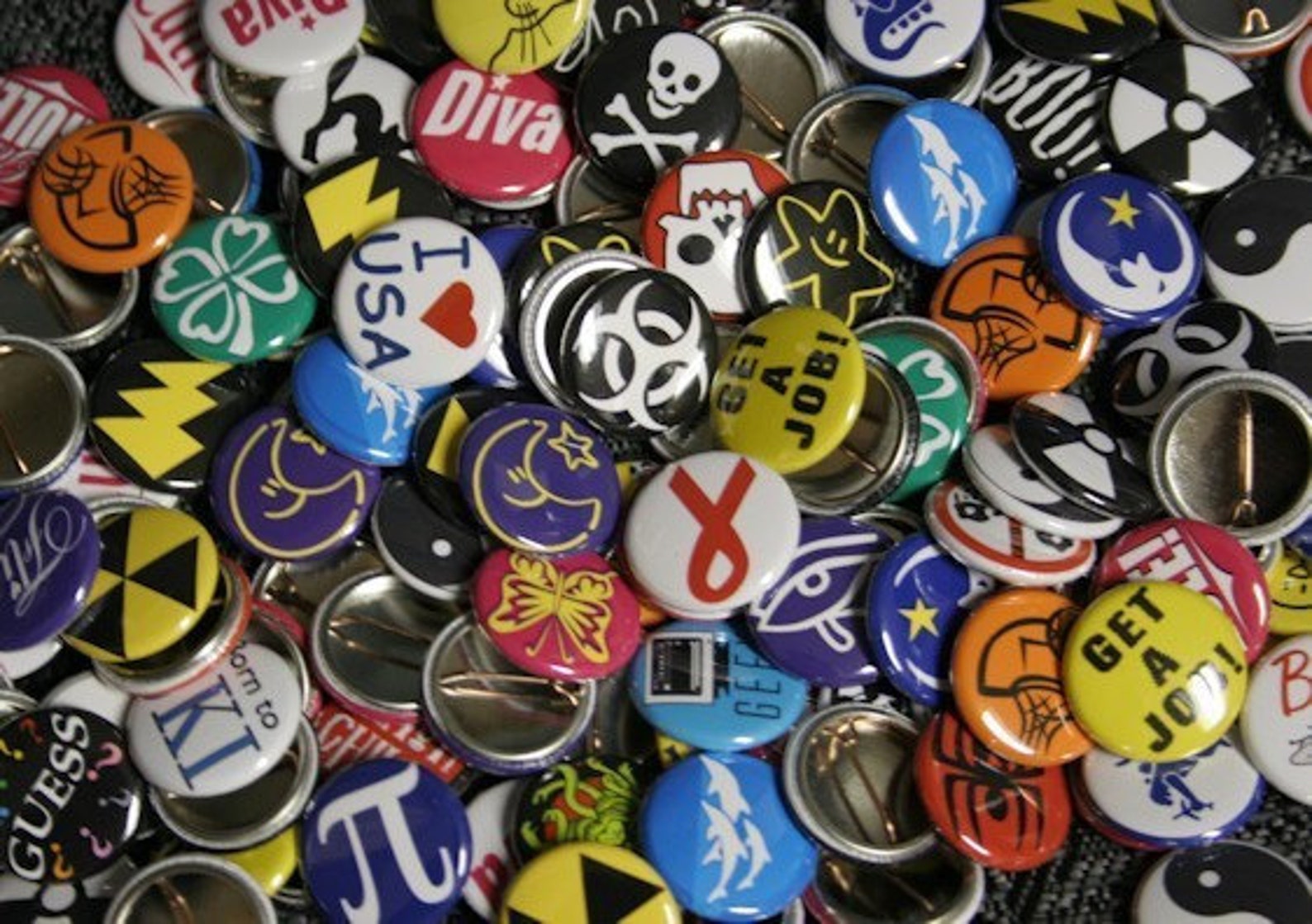 100 Assorted 1 Inch Buttons Pinbacks Badges - Etsy