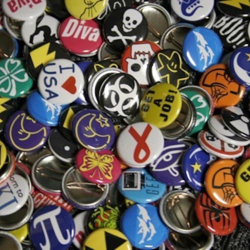100 Assorted 1 Inch Buttons Pinbacks Badges - Etsy