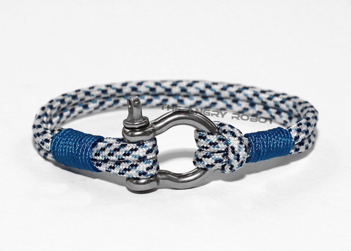 Nautical Paracord Bracelet With Bow Shackle - Arctic Digital and Blue ...