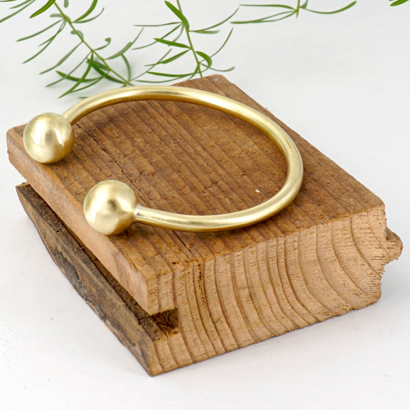 Bold Ball Bangle - Etsy