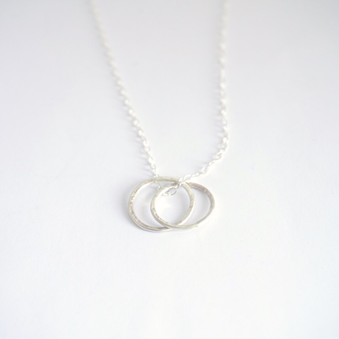 Sterling Silver Interlocking Circle Texture Necklace Best Friend ...