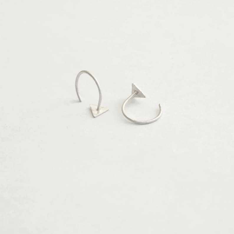 Triangle Hugging Hoops Hug Earrings Ear Hugger Hoops Minimalist Fashion ...