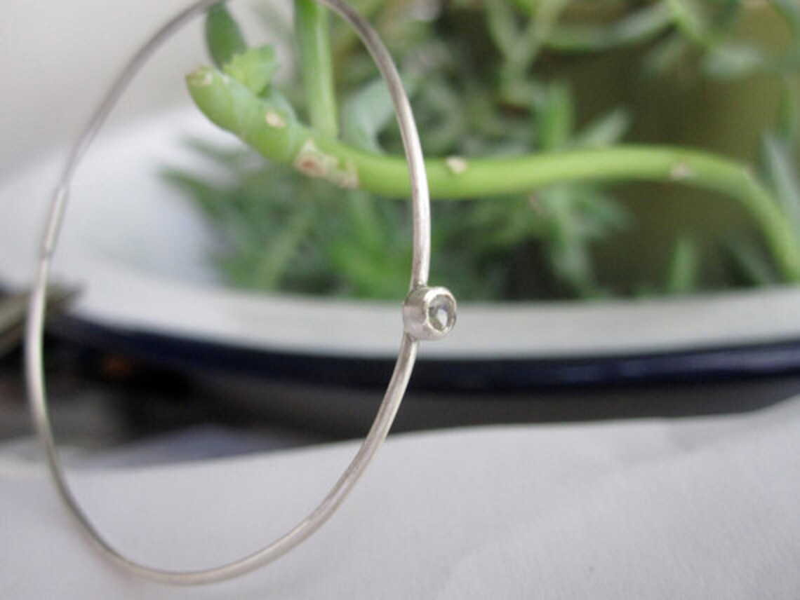 Sterling Silver Round Wire Hoops With a 2.5mm White Topaz 0189 - Etsy