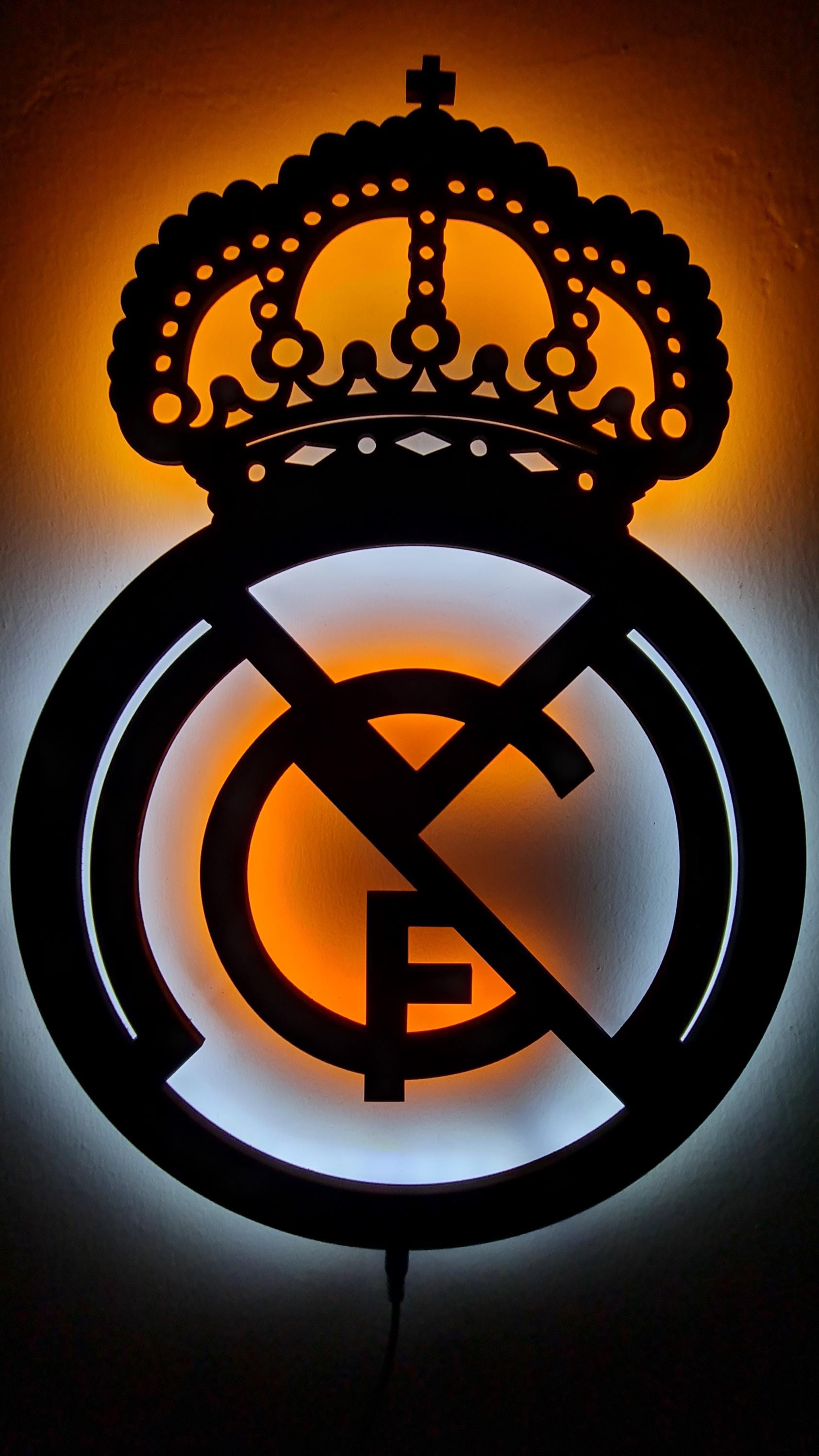 Real Madrid Led Lighted Sign, Football Club Wall Decor, Man Cave ...