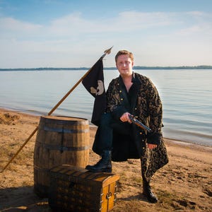 Black and Gold Captain's Coat, Pirate, Renaissance, Victorian ...